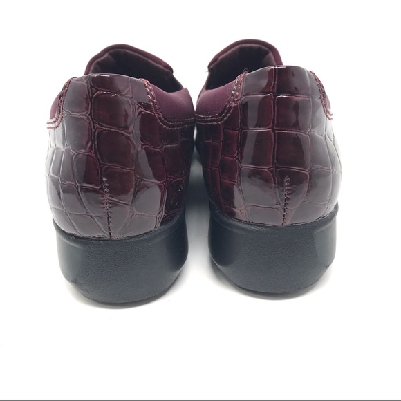 Clarks | Shoes | Clarks Wine Croc Embossed Leather Loafer | Poshmark